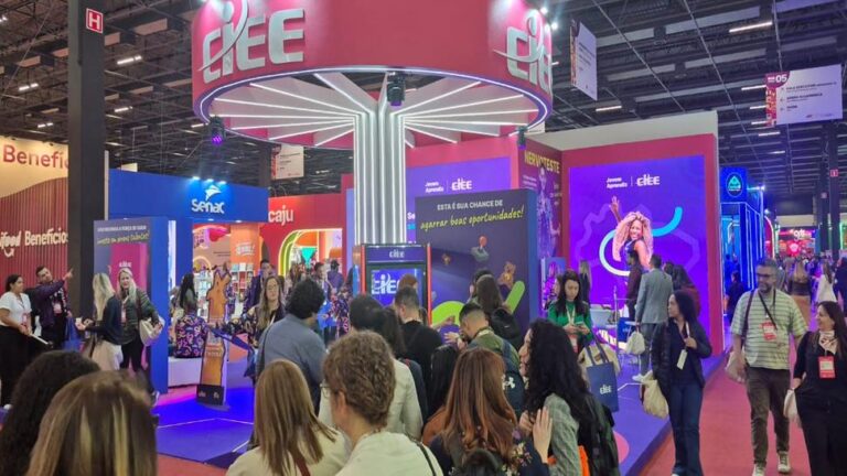 Universo CIEE Blog: Carreira e Desenvolvimento - CIEE